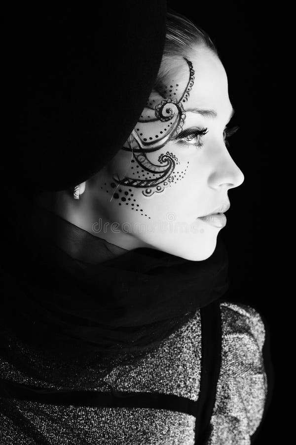 Arte negro foto de archivo. Imagen de elegante, capo - 12496560
