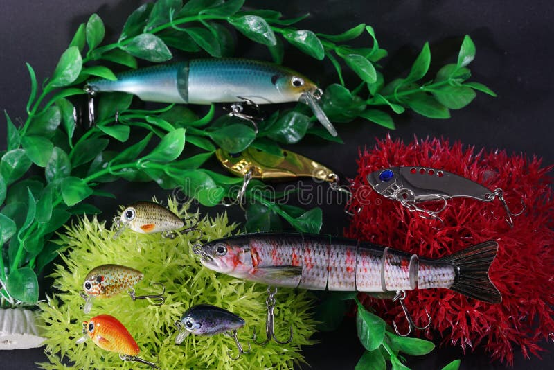 Artificial Aquarium with Artificial Fish that are Good for Fishing for ...