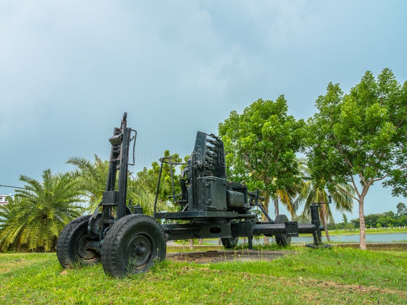 Artillery field gun stock image. Image of field, flying - 93988667