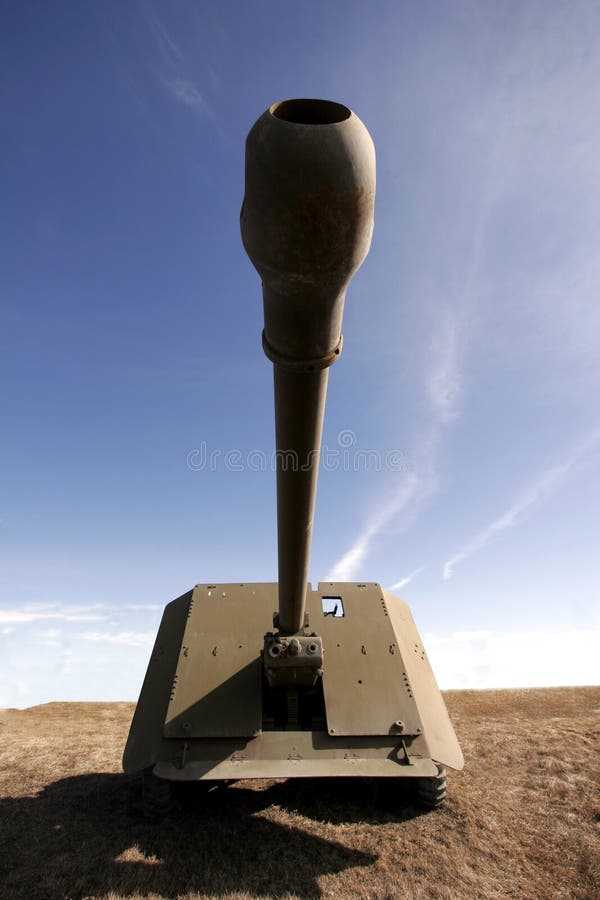 Artillery gun stock photo. Image of defensive, defence - 7736874