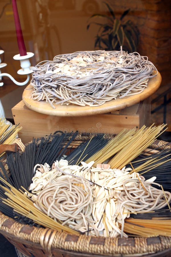 Artisanal Pasta Rome Italy editorial image. Image of rome - 54283370