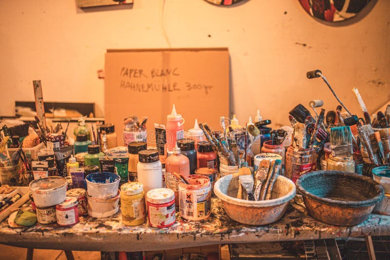 Artist Workshop editorial stock photo. Image of workshop - 191301058