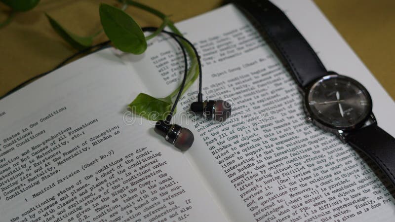 Book Photography - PHOTOGRAPHY BOOKS of 2023 for ALL LEVELS Stock Photo ...