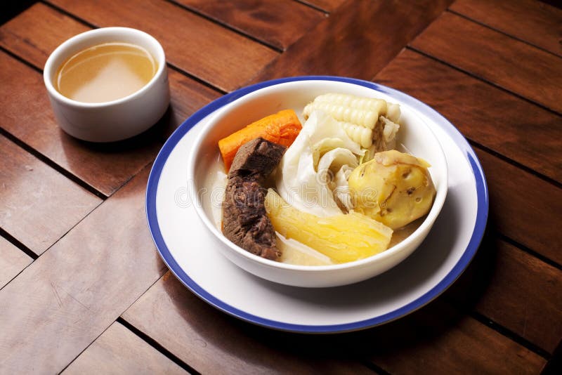 Asado Comida Peruana Hecha a Mano Imagen de archivo - Imagen de ...