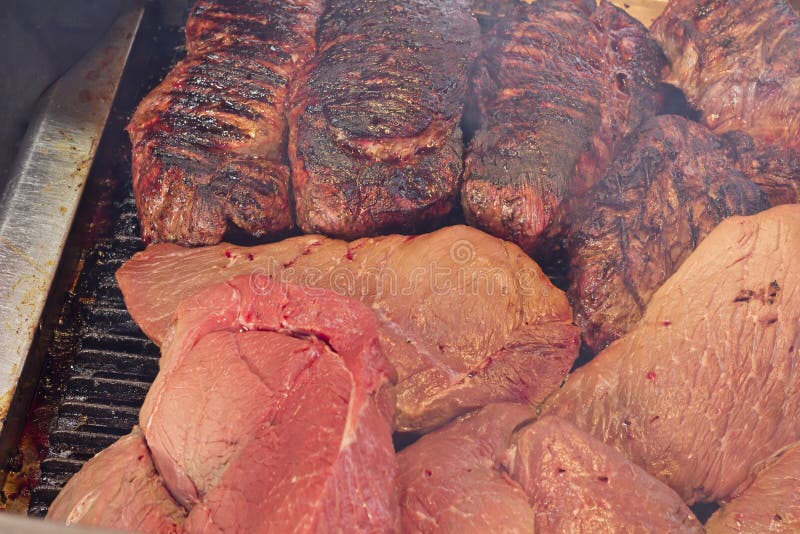 Asado a La Parilla Del Filete De Carne De Vaca Foto de archivo - Imagen ...