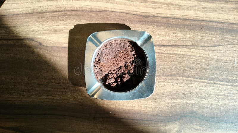 Asbak for cigarettes stock image. Image of wood, hand - 251838195