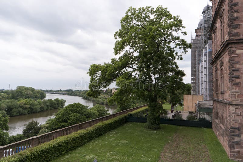 Aschaffenburg am Main stock image. Image of castle, johannisburg - 94499851