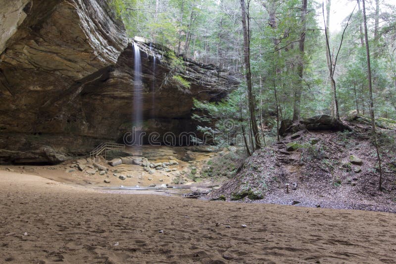 Ash Cave, Hocking Hills State Park, Ohio Stock Image - Image of flowing ...