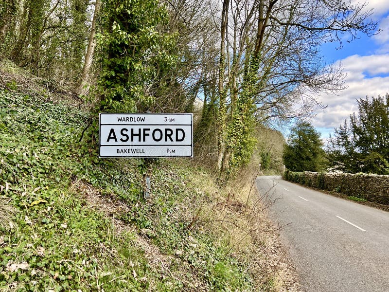 Ashford Sign editorial photo. Image of tourism, journey - 244749936