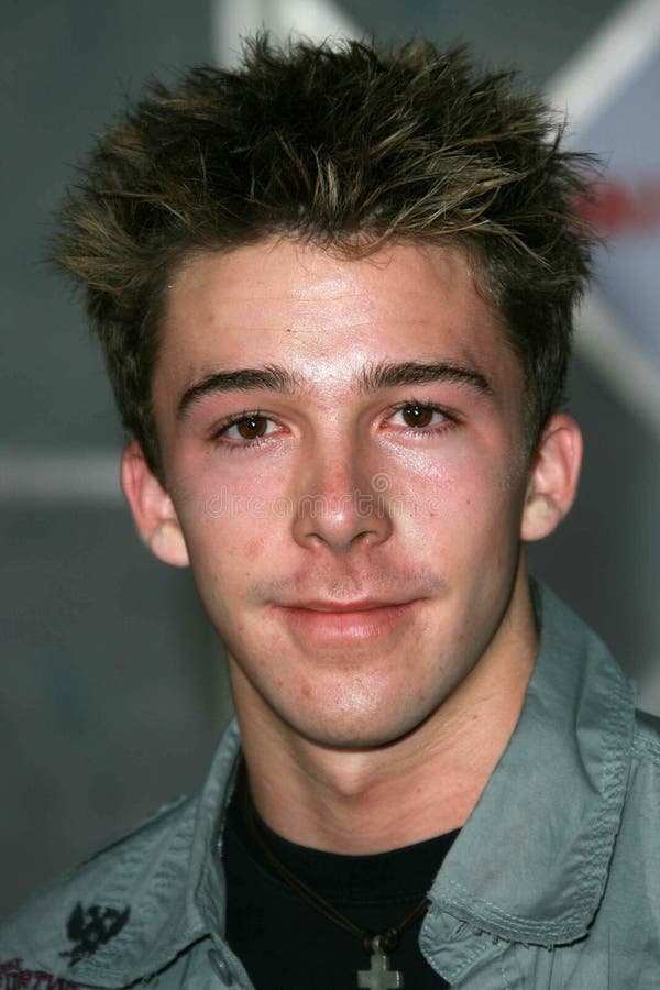 Ashley Edner, Bobby Edner editorial photography. Image of world - 24197202