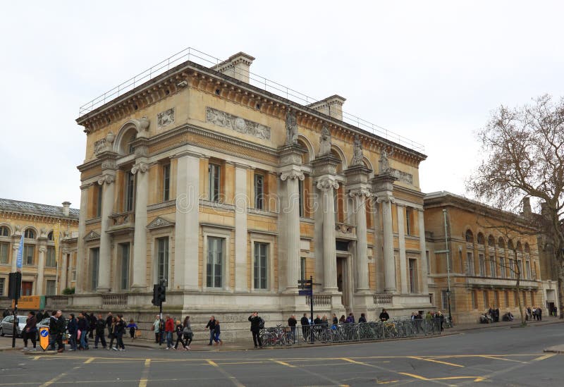 Ashmolean Museum editorial stock image. Image of tourists - 24629754
