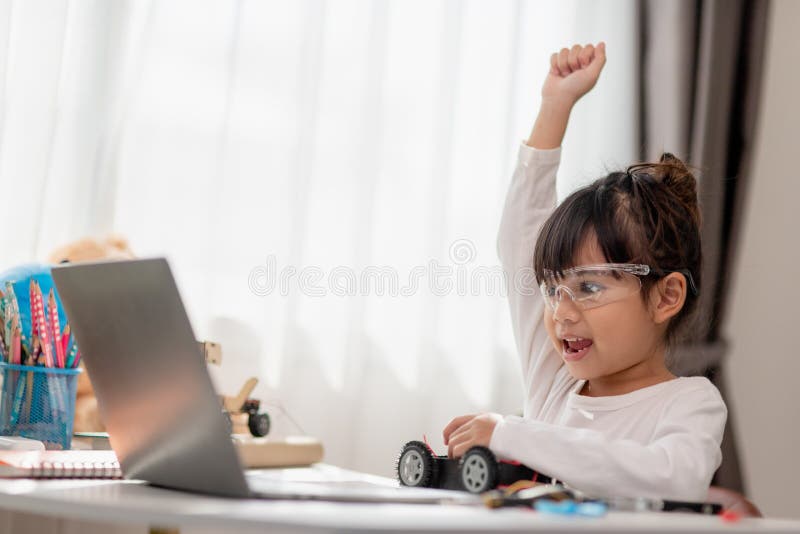 502 Asian Kids Learn Mathematics Stock Photos - Free & Royalty-Free ...