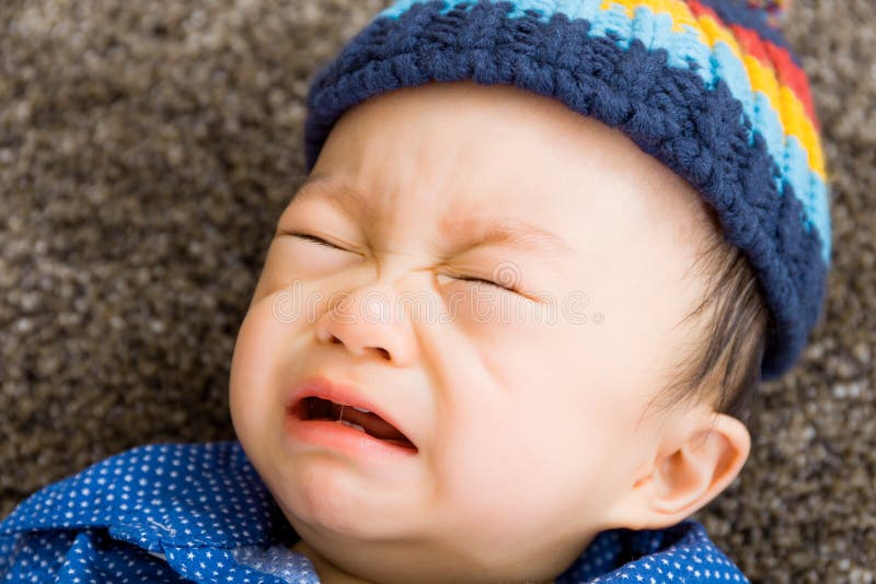 Asian baby boy crying stock image. Image of sofa, chinese - 36192713