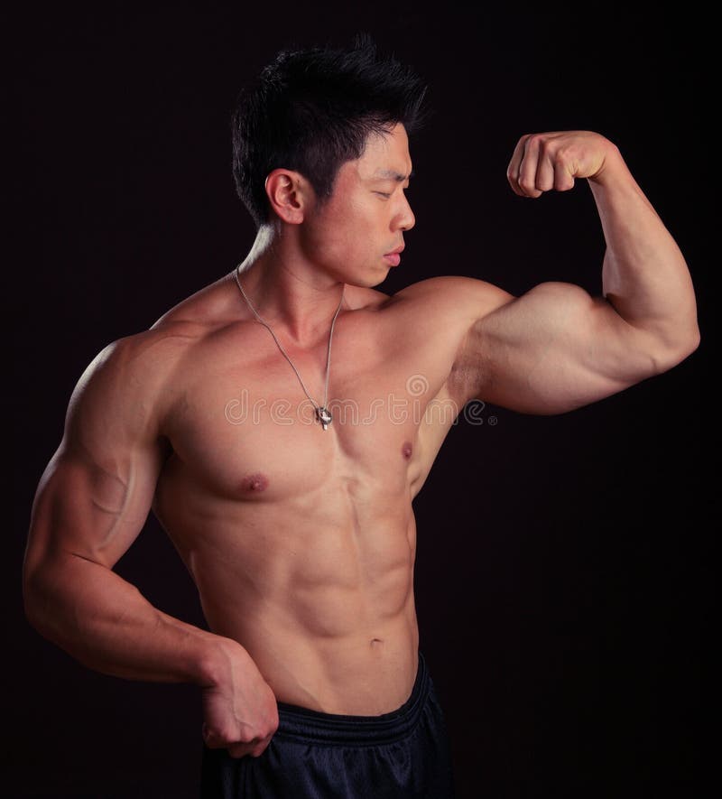 3+ Body builder flexing biceps Free Stock Photos - StockFreeImages