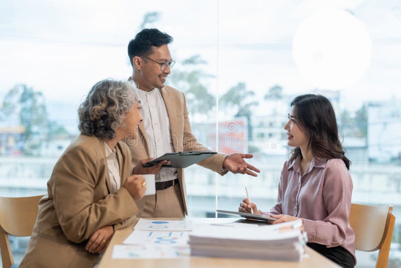 Asian Boss Ceo Leader Leading Corporate Team during Seminar Learning at ...