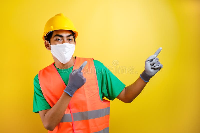 2,770 Construction Worker Wearing Mask Stock Photos - Free & Royalty ...