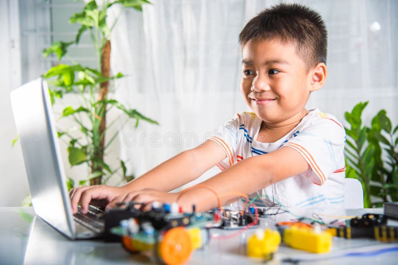 Arduino programming board stock image. Image of show - 138528577 Arduino programming board stock image. Image of show - 138528577