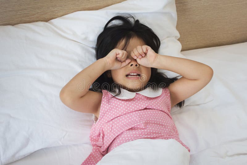 Asian Little Girl Crying on Bed Stock Image - Image of colic, little ...