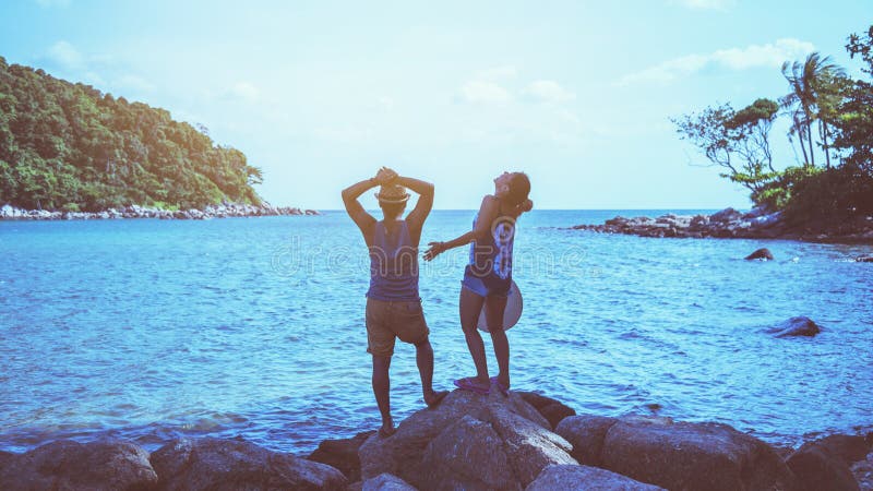 Asian Lover Couple Women And Men Travel Nature Travel Relax Play Sea