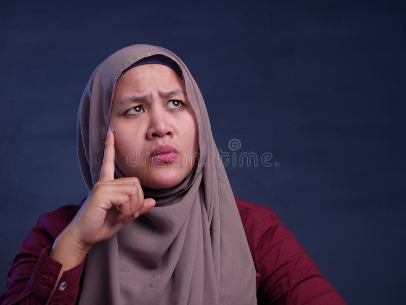 227 Muslim Woman Hard Work Stock Photos - Free & Royalty-Free Stock ...