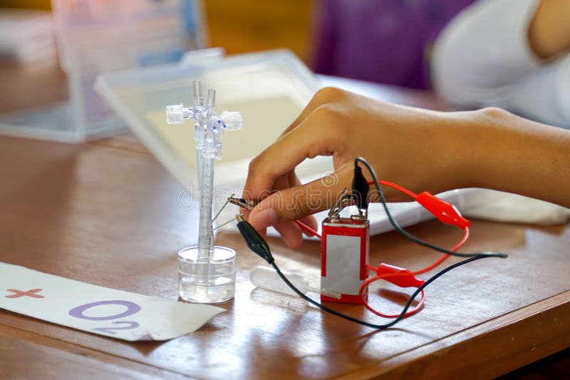 Asian School Children Conduct Science Experiments with Kits ...