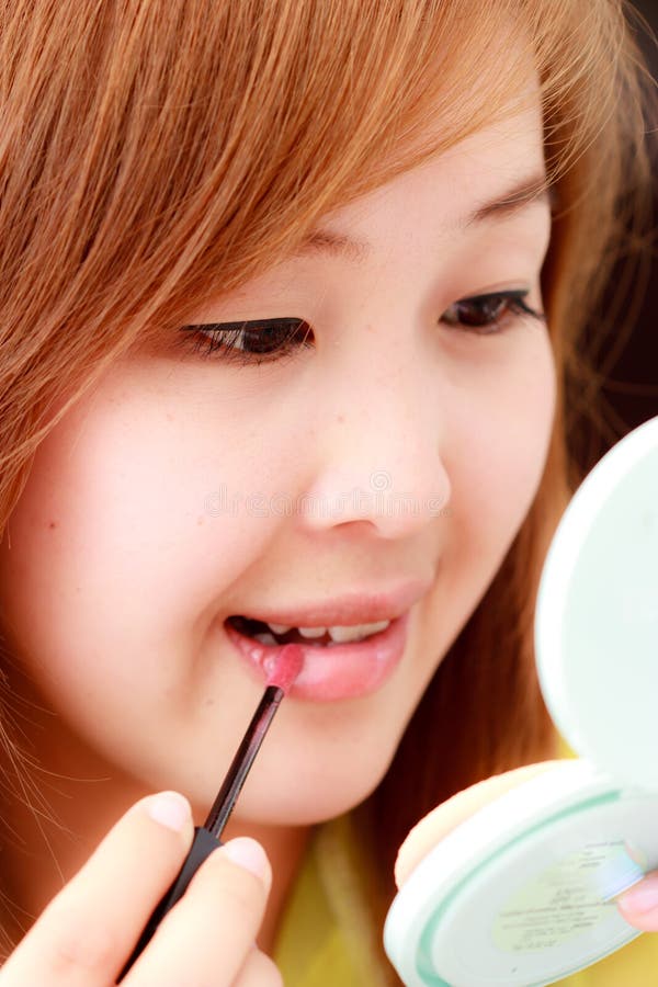 Asian Waman Making Up Her Face Stock Image - Image of beauty, brush ...