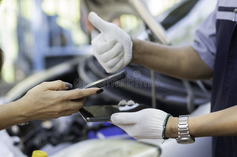 Asian Women Get Contact Numbers from Asian Male Auto Mechanics after ... Asian Women Get Contact Numbers from Asian Male Auto Mechanics after ...