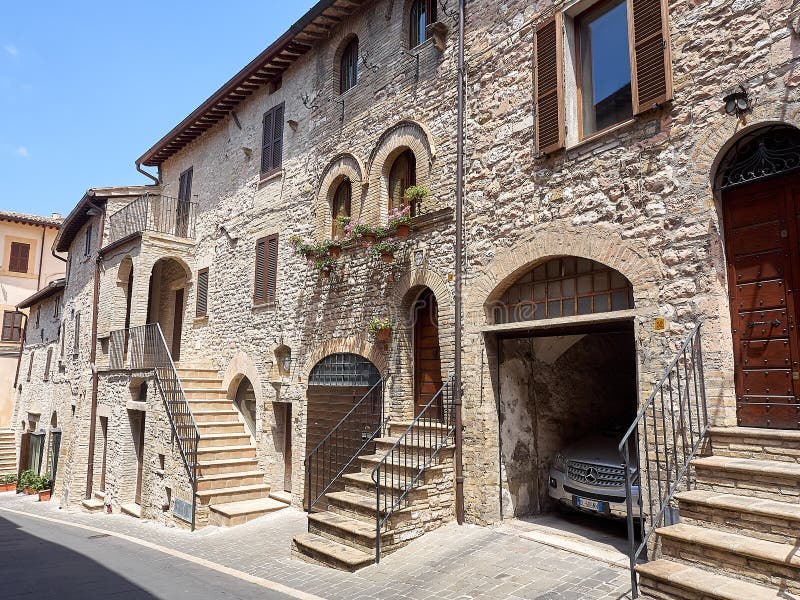 Asisi foto editorial. Imagen de tradicional, piedra - 135622821