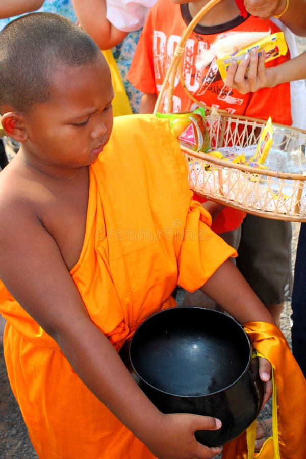 Ask for alms editorial photography. Image of children - 21361267