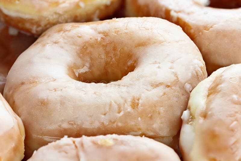 Ask av Donuts arkivfoto. Bild av isläggning, stängning - 38190872