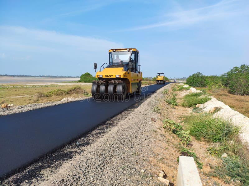 Asphalt Construction Road editorial image. Image of track - 264758735