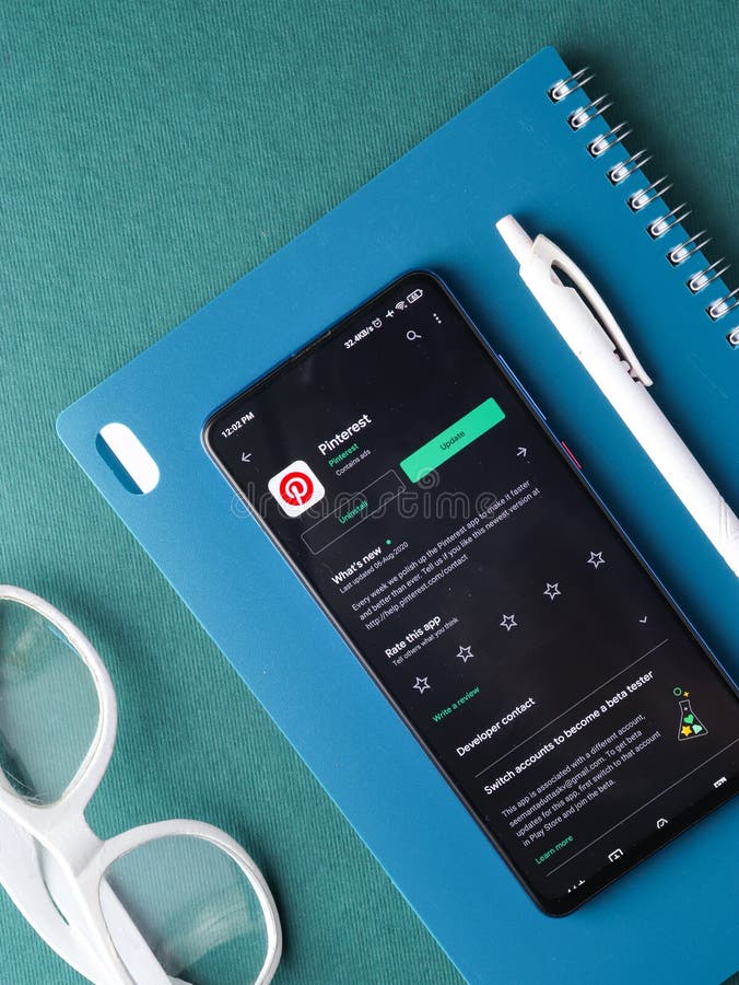 Assam, India - August 22, 2020 : Pinterest Logo on Phone Screen Stock ...
