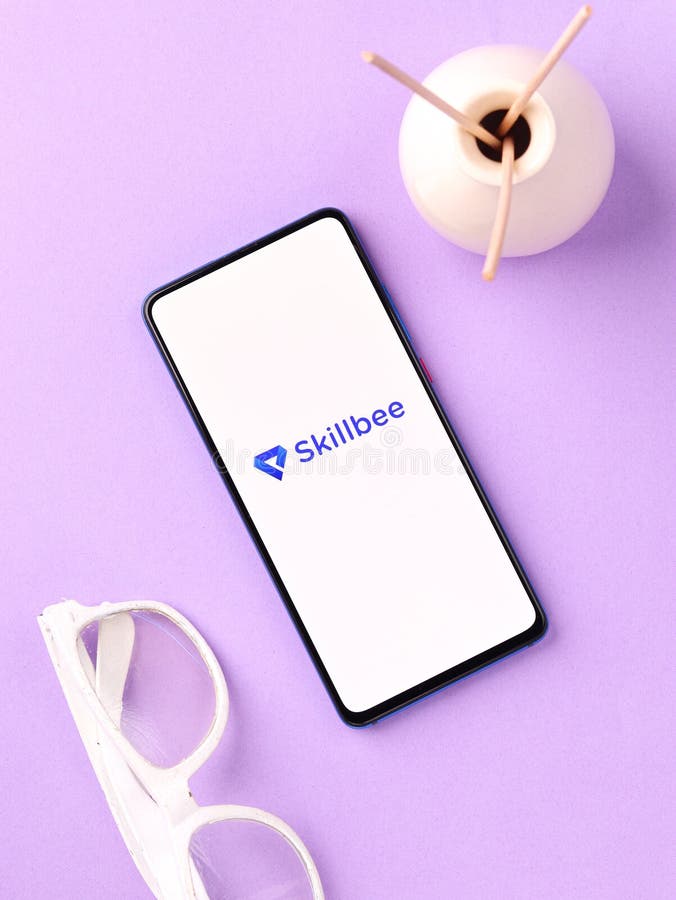Assam, India - May 04, 2021 : Skillbee Logo on Phone Screen Stock Image ...