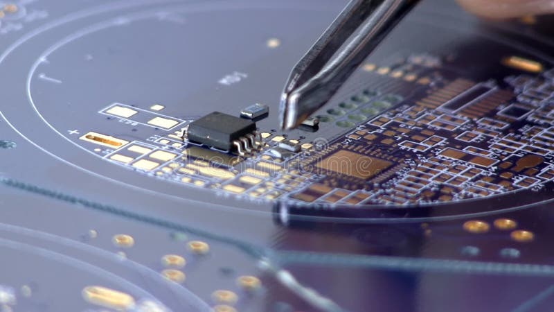 Assemble Circuit with Surface Mount IC S, Resistors & Caps, by Hand ...