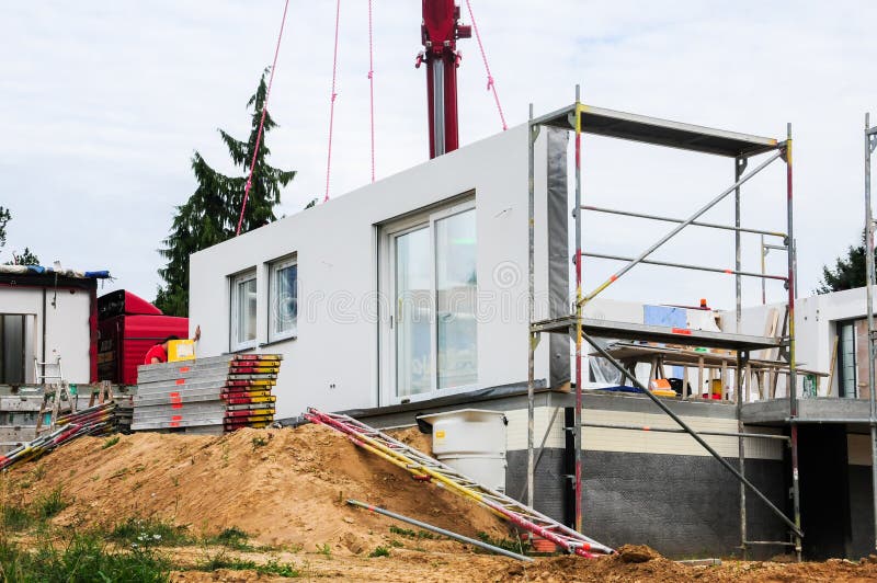 Assembly of Prefabricated House Stock Image - Image of finished, start ...