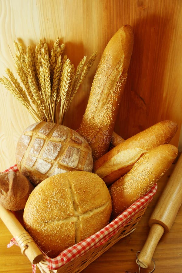 Assorted Gourmet Bread Basket Stock Photo - Image of france, gold: 21955654