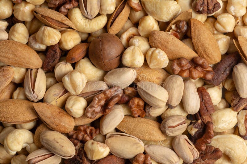 Assorted Nuts Mix: Walnuts, Almonds, Hazelnuts, Cashews, Pistachios ...