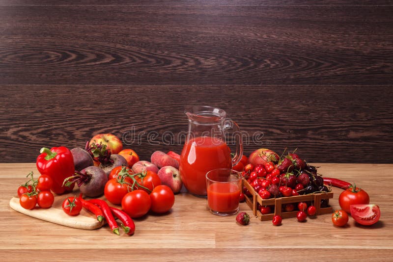 Assorted Red Raw Organic Vegetables Stock Image - Image of tomatoes ...
