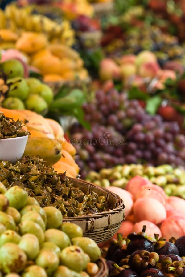 Assortiment Des Fruits Exotiques (1) Image stock - Image du épicerie ...