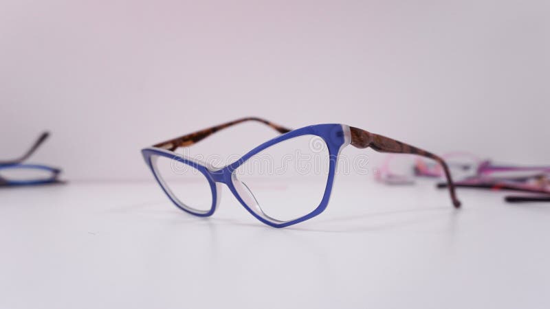 Assortment of Broken Optical Eyeglasses, Broken Hinges, Missing Lenses ...