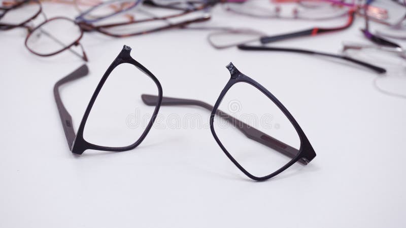 Assortment of Broken Optical Eyeglasses, Broken Hinges, Missing Lenses ...