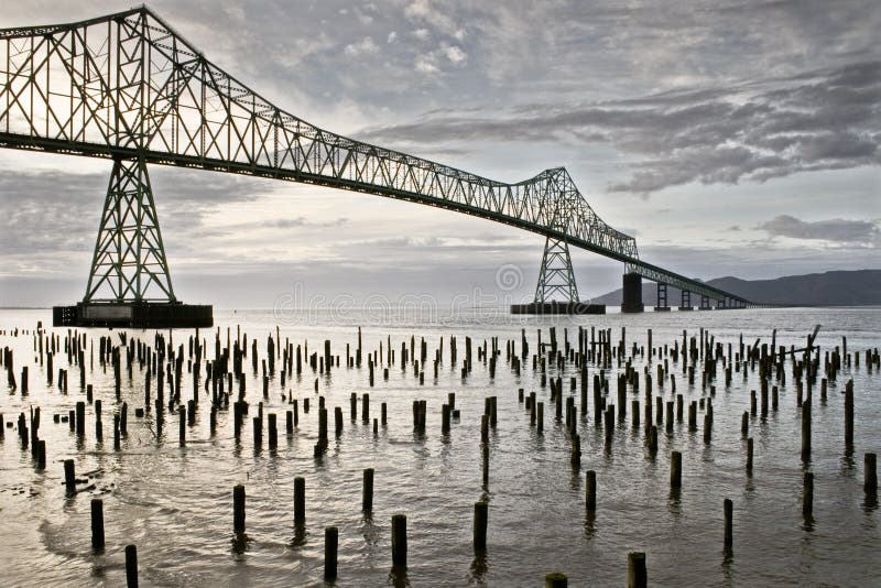 Astoria Bridge and Waterfront Stock Image - Image of bars, wood: 7497321