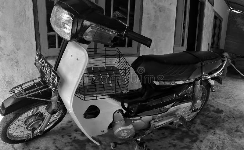 Astrea old motorcycle editorial photography. Image of father - 275885167