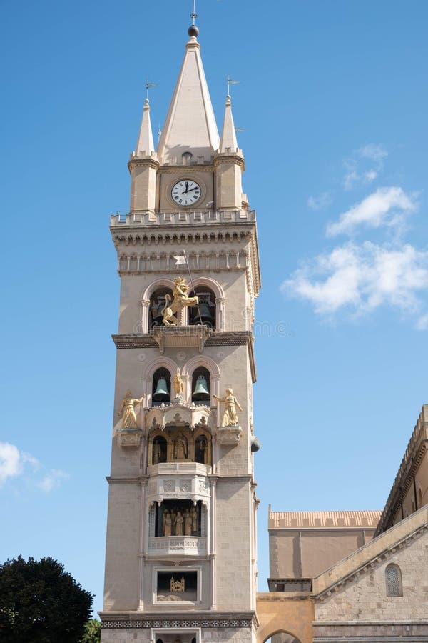 The Astronomical Clock in Piazza Duomo in Messina Italy Editorial ...