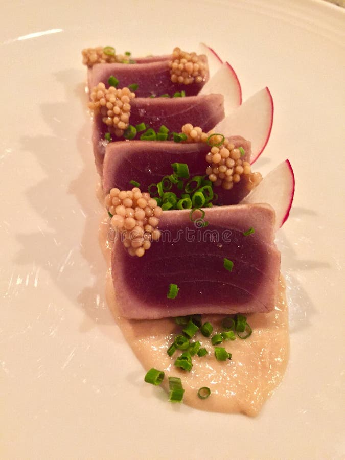 Ahi chamuscado imagen de archivo. Imagen de comida, aperitivos - 16039891