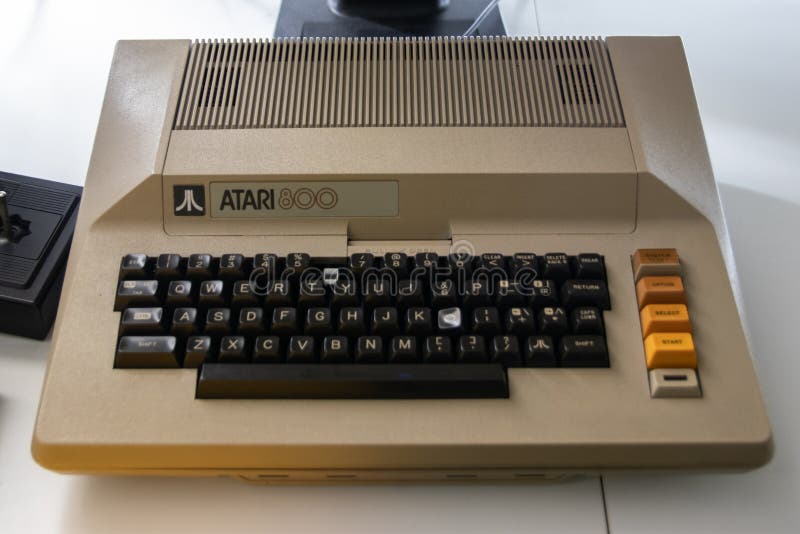 10/08/2019 Portsmouth, Hampshire, UK an Atari 800 Home Computer Made by ...