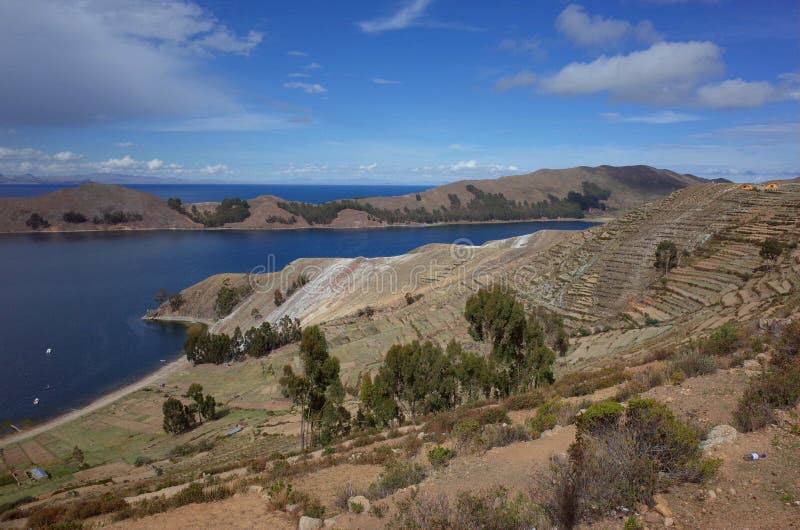 Atem, Der Die Ansicht Eines Strandes Auf Isla Del Sol Vertritt ...