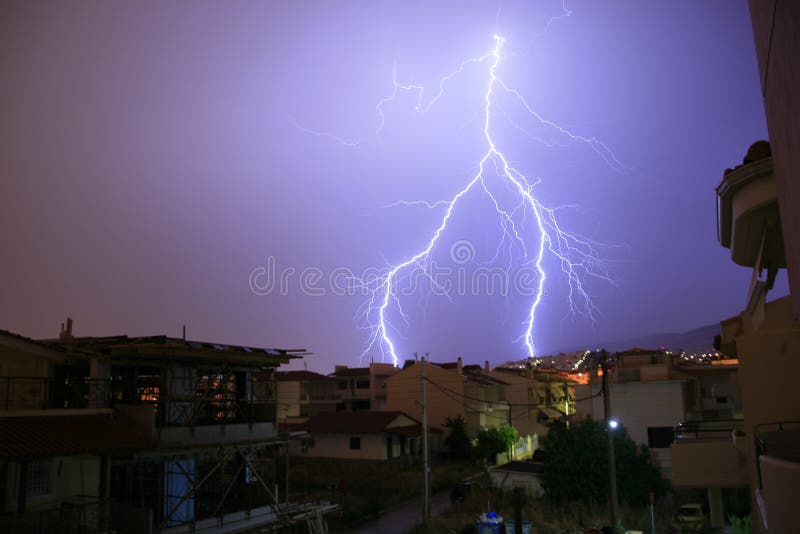 Atene, La Grecia, Tuono E Lampo Immagine Editoriale - Immagine di ...