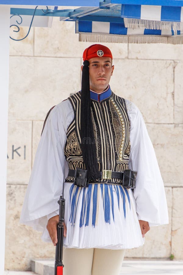 ATHÈNES, GRÈCE - 25 SEPTEMBRE 2016 : Evzone Sur La Garde Photographie ...