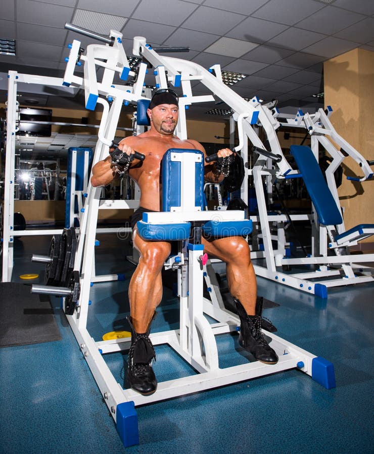 Athlete Handsome Bodybuilder Stock Photo - Image of build, bicep: 58106294